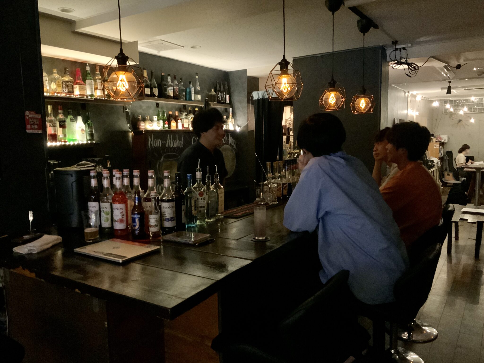 現役京大生店長インタビュー！語れるBAR【Katharsis】 - 京都×楽しく読める物件紹介 ShuJu不動産！