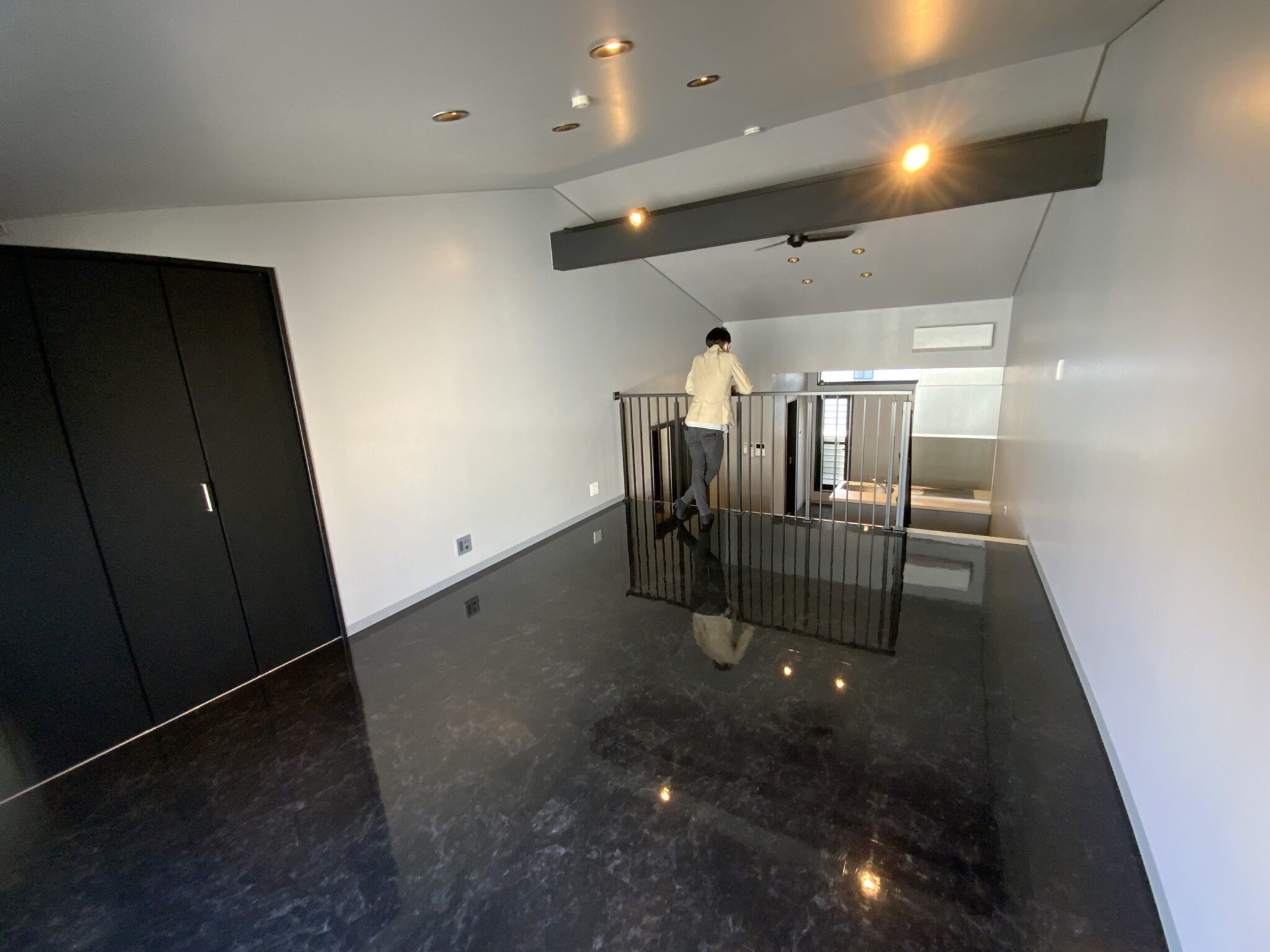 百万遍1階ガレージ2階は住居！オシャレな新築高級物件(SOHO可) - 京都でお家やテナントを探すならShuJu不動産